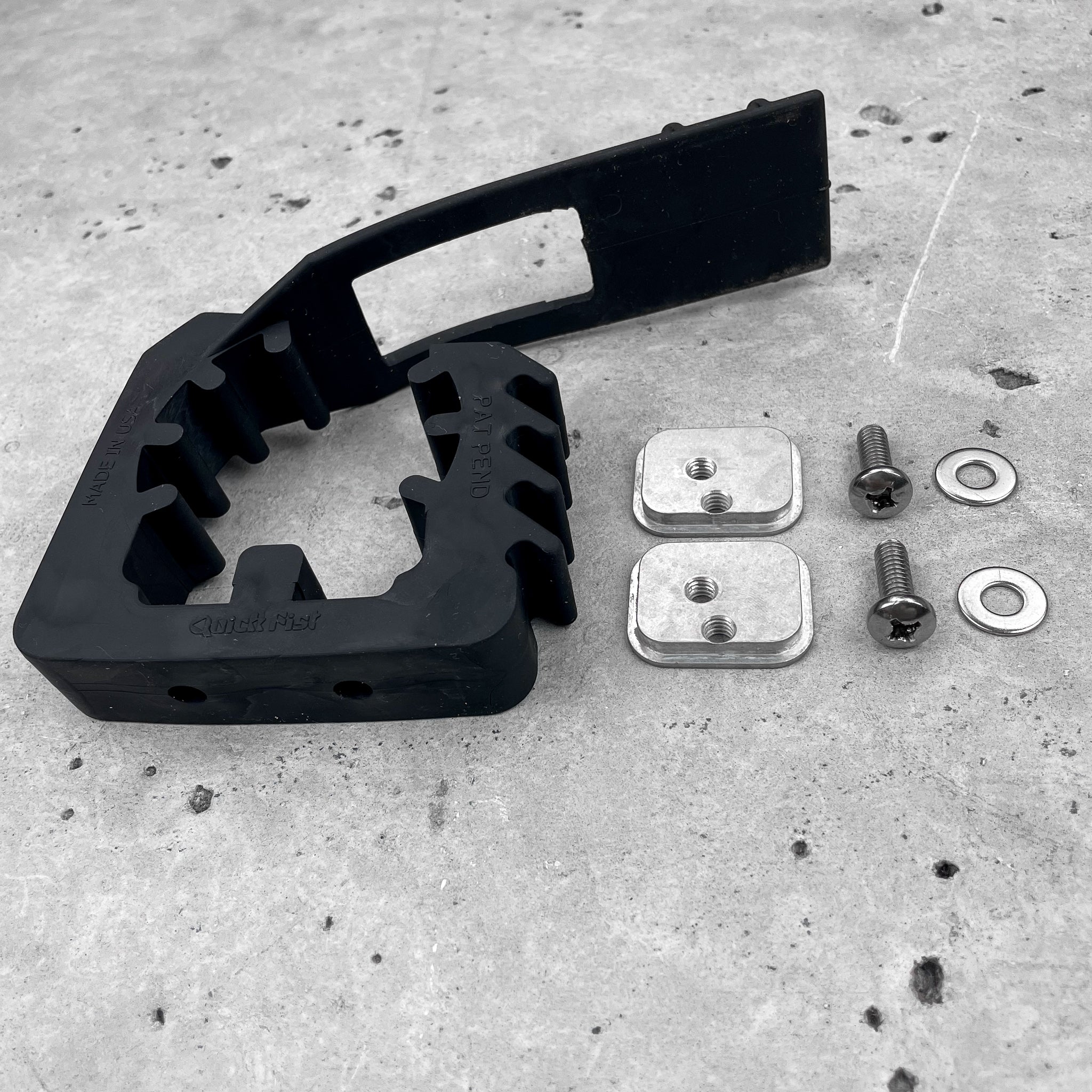 Quick Fist Clamp [Handguard] | MOLLE Mount | Rifle Clamps