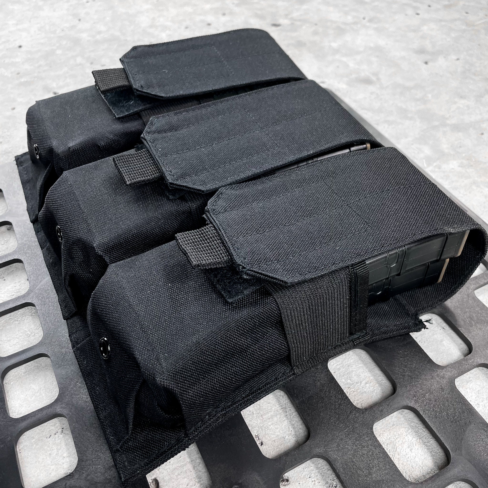 AR 15 Mag Pouch | Triple MOLLE Mag Pouch | Rifle Mag Pouch